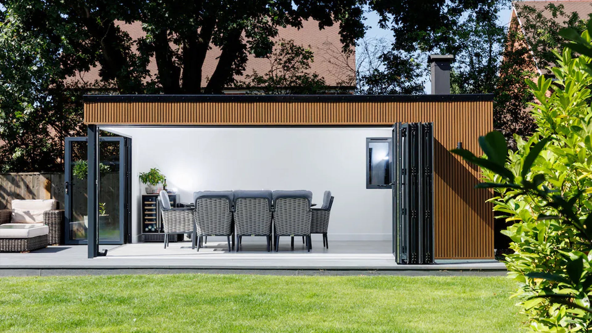 LineaPanel® Outdoor Wood Wall Panels | The Panel Hub®